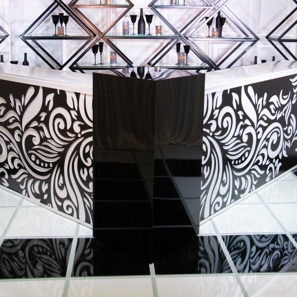 Acrylic Columns Black